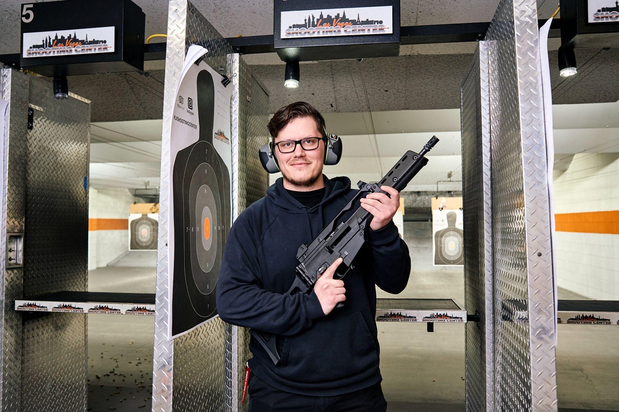 Shoot Different Types of Guns: Las Vegas Shooting Center